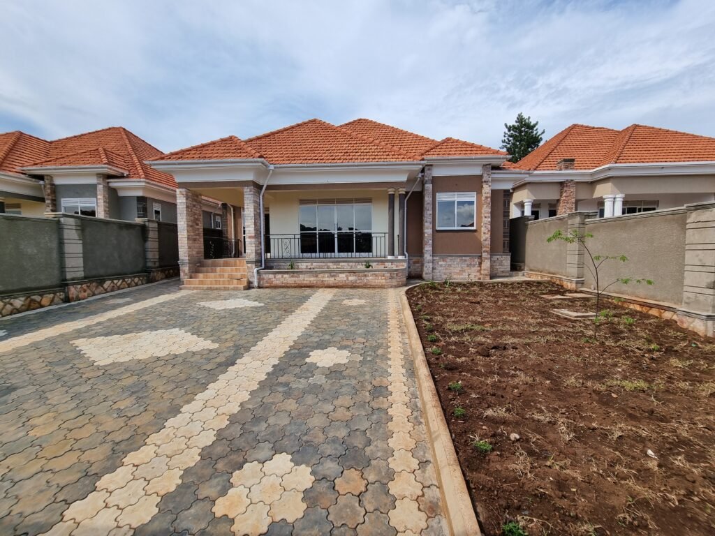 House for sale in kira Musbon Real Estate Uganda kampala